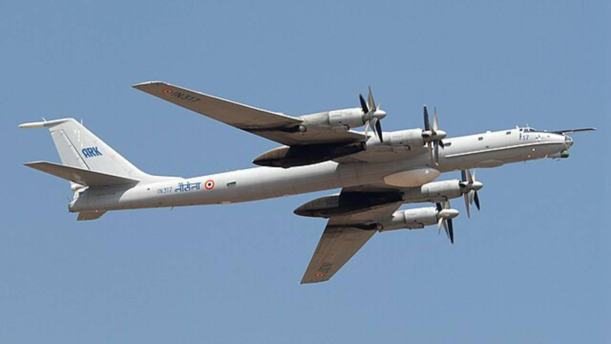 Tu-142MK v arktické výdrži: tankování nad Severním pólem jako milník